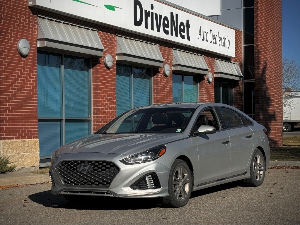 2019 Hyundai Sonata in Calgary, AB | DriveNet - 5NPE34AF4KH785670