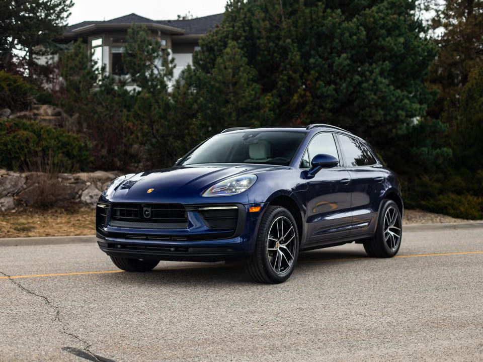 Porsche Centre Kelowna - Véhicules à vendre | AutoHebdo.net