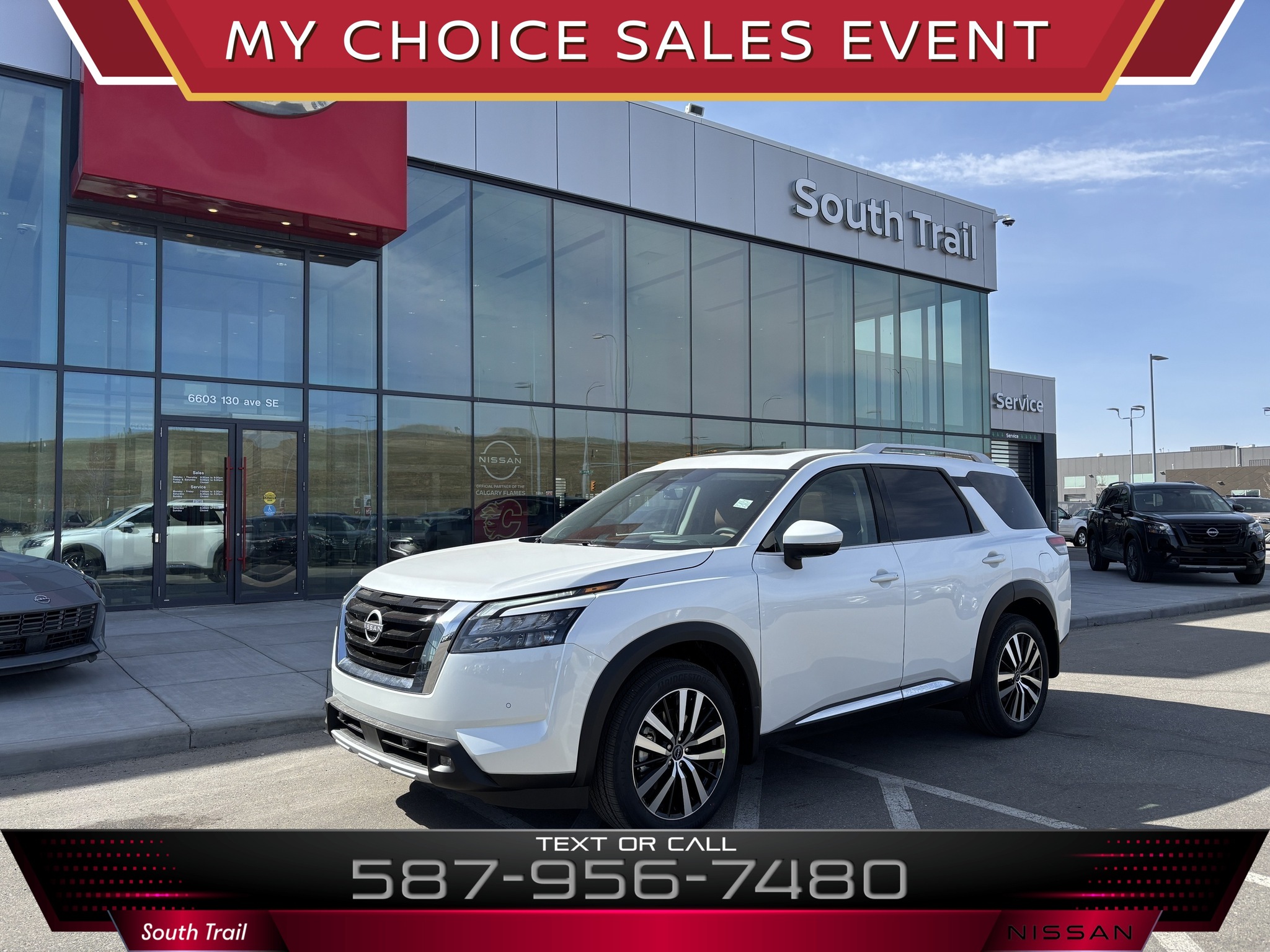 2025 Nissan Pathfinder Platinum 4WD *Captain's Chairs w/Chestnut ...