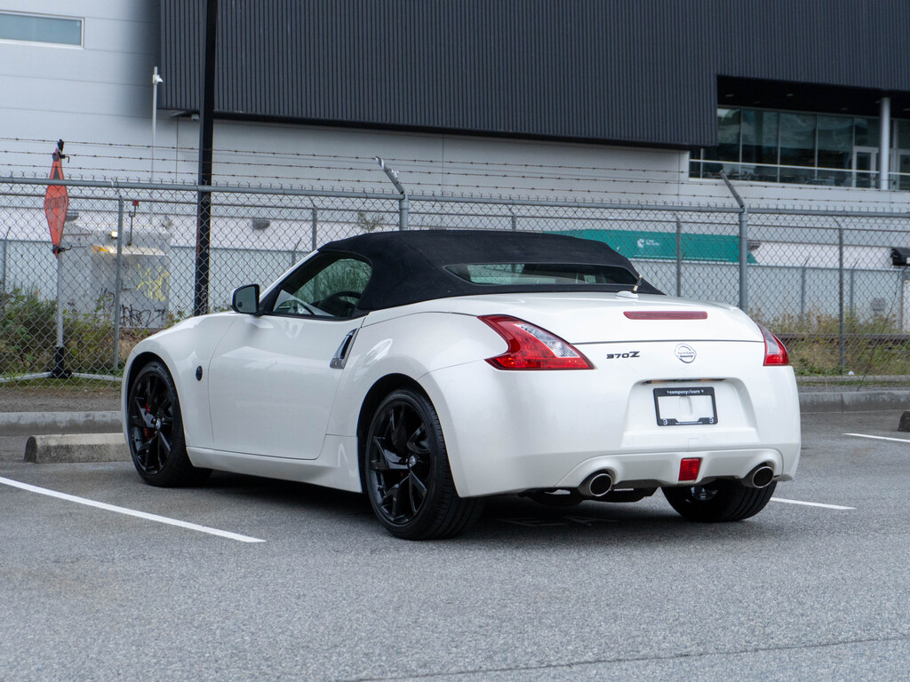 2015 Nissan 370Z » Company of Cars
